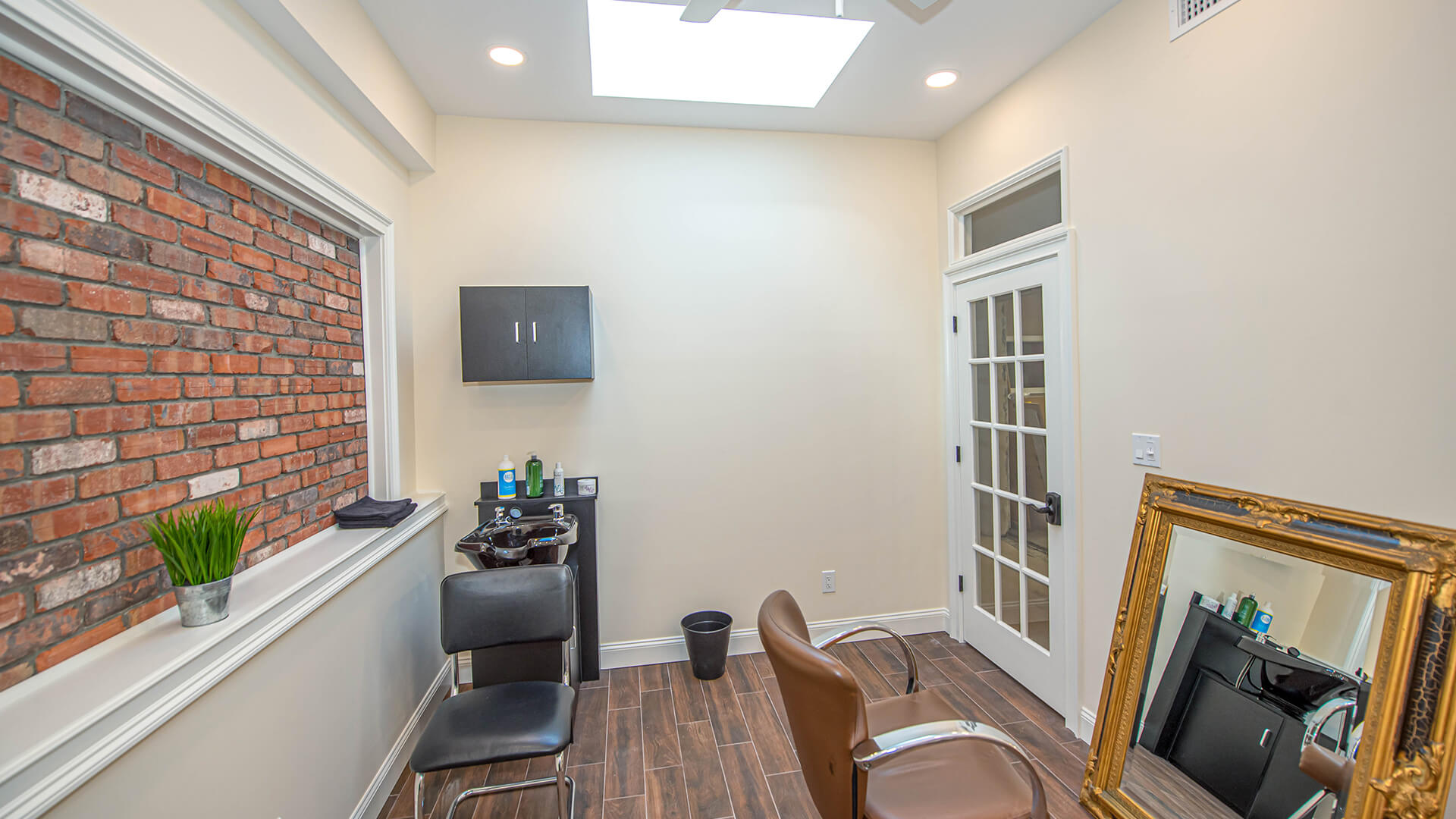 Style Us | Beauty Salon Suites | What Makes us Different