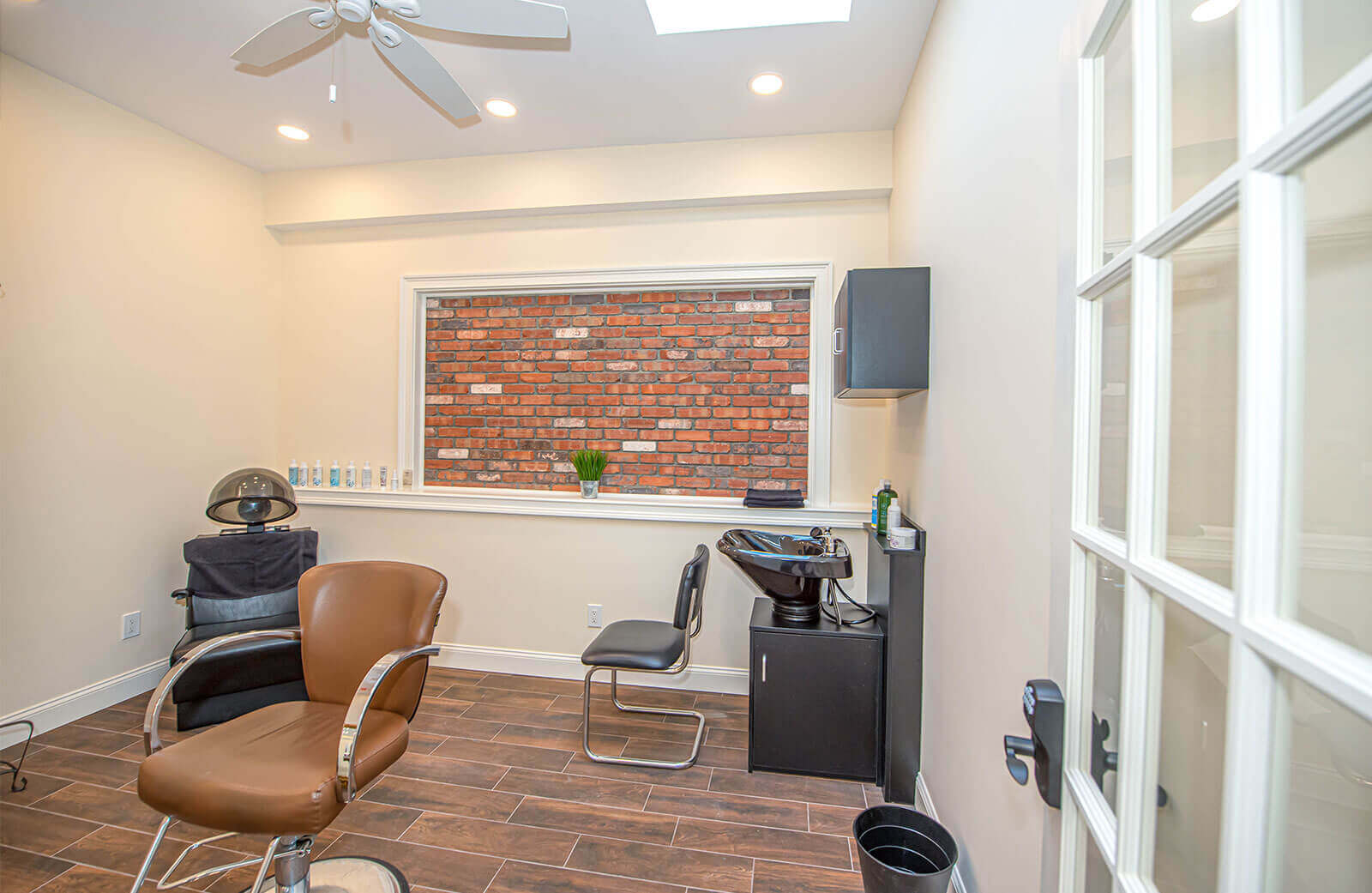 Style Us | Beauty Salon Suites | What Makes us Different